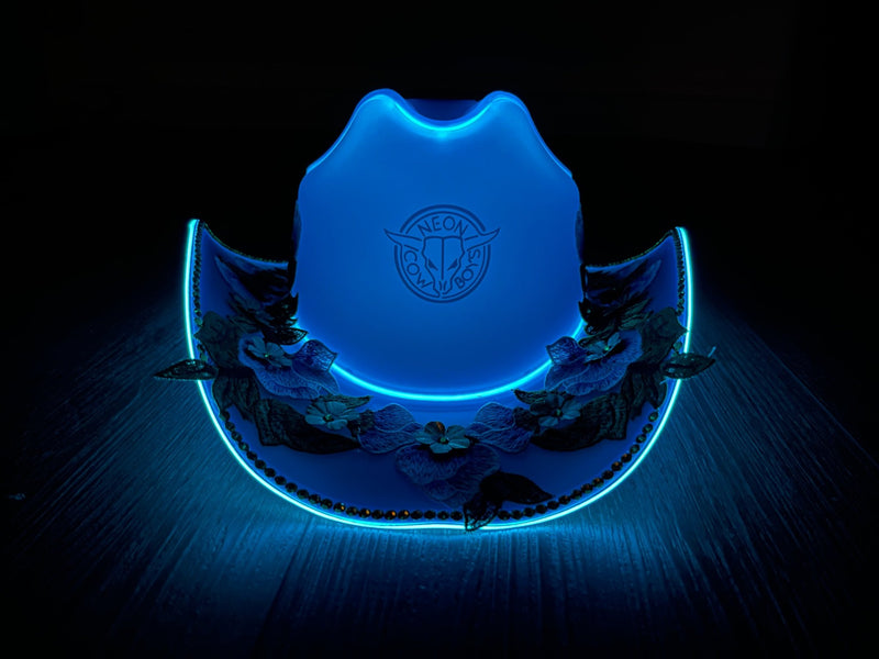 Designing your Own Lace Applique Neon Cowboys Hat